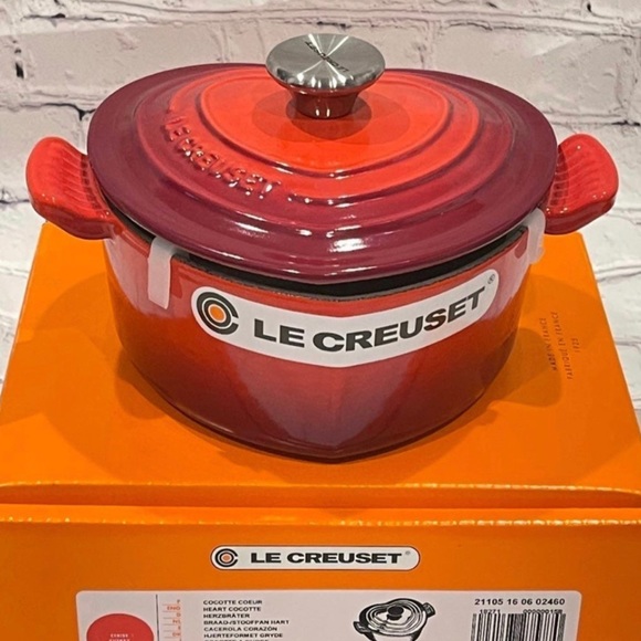Le Creuset | Kitchen | Le Creuset Heart Cocotte | Poshmark